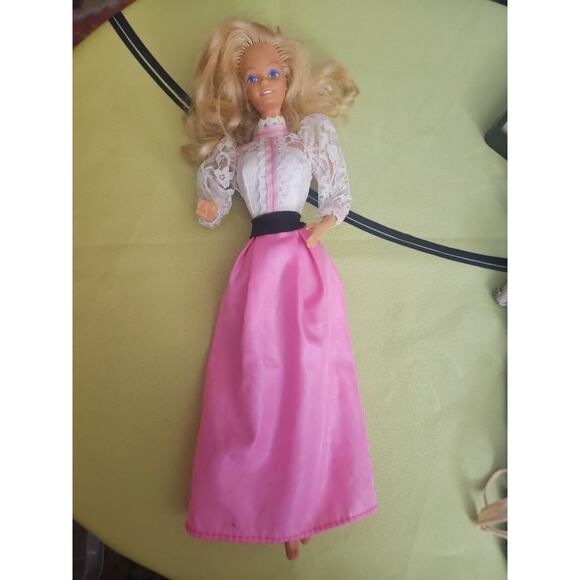 Mattel | Toys | Vintage Mattel Barbie 966 Twist And Turn Barbie With ...